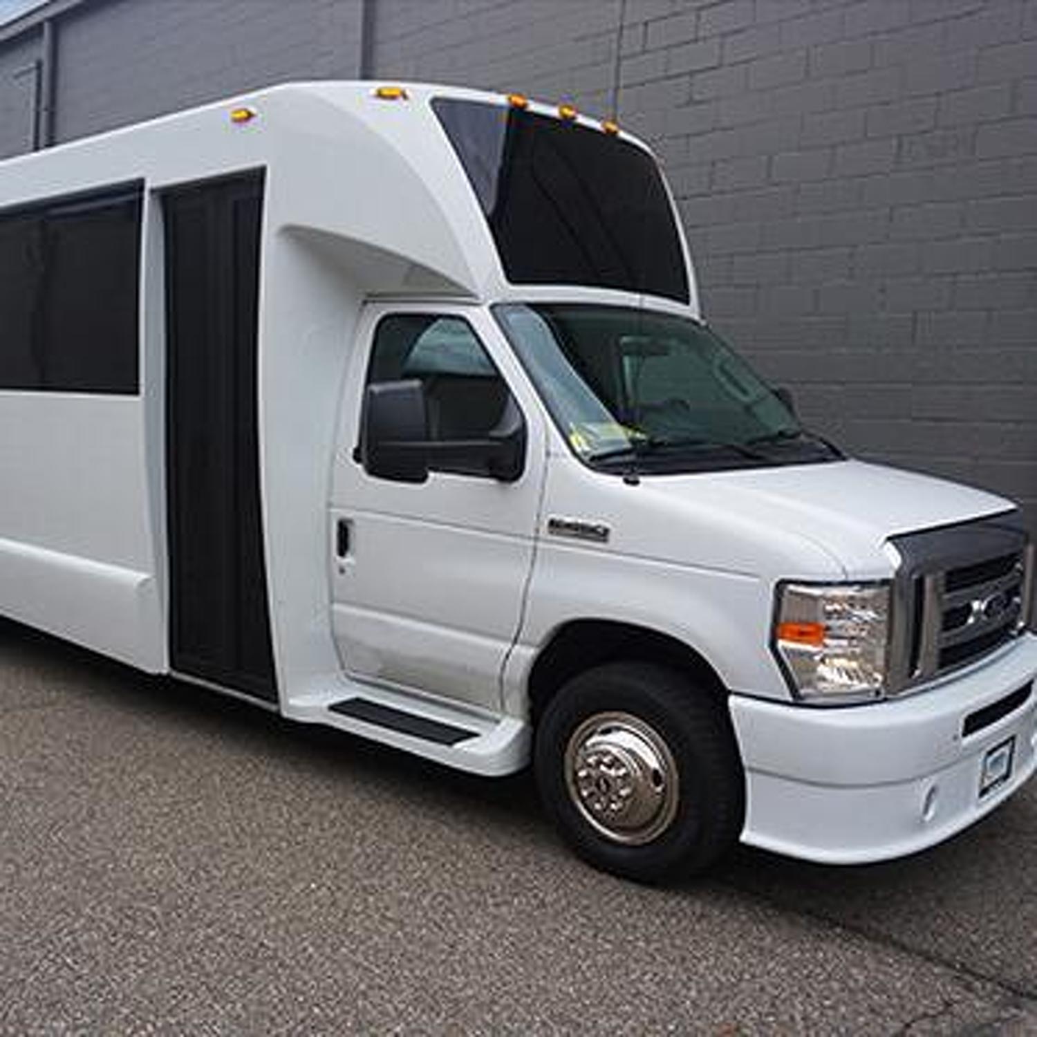 Fort Wayne Party Bus, USA, Fort Wayne, Transportation